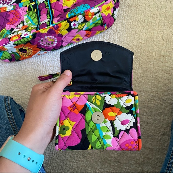 Vera Bradley | Bags | Vera Bradley Va Va Bloom Cassidy Purse And Super Smart Wristlet | Poshmark
